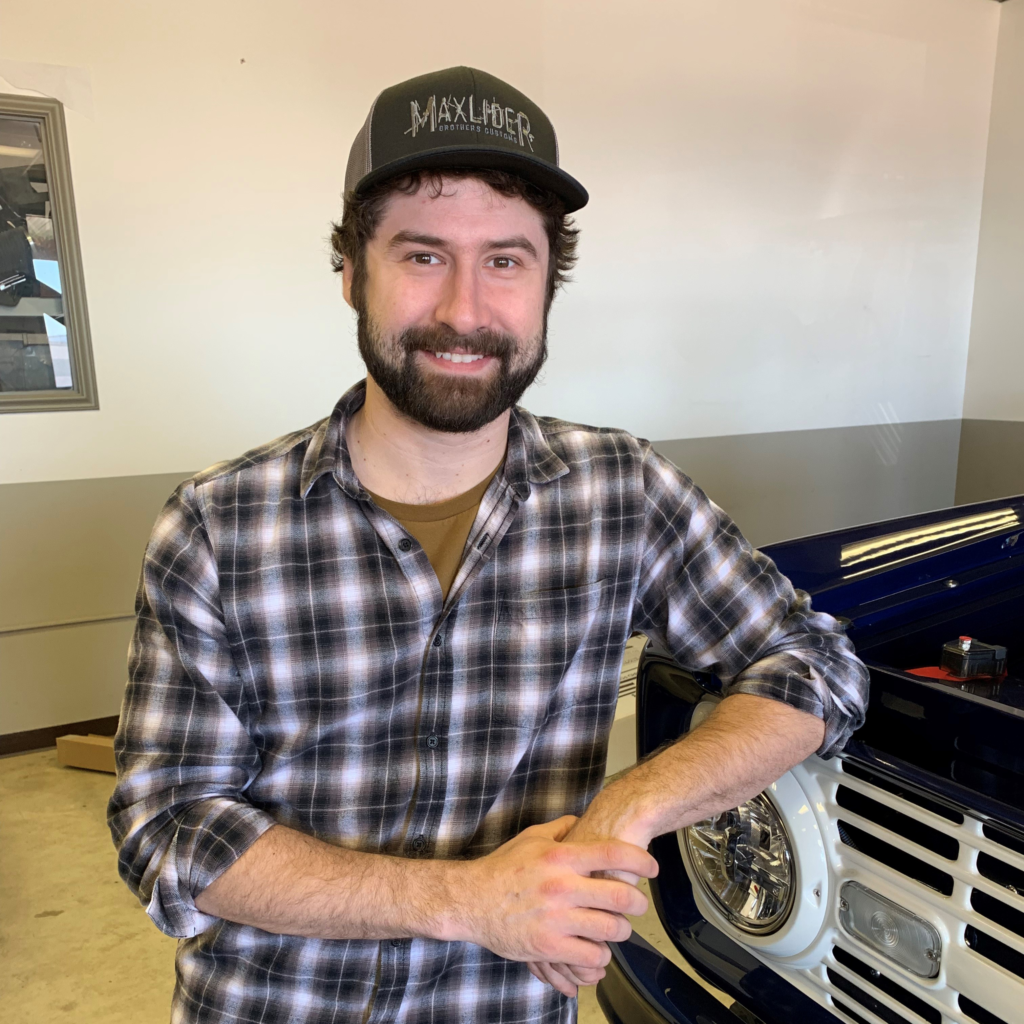 About | Maxlider Brothers Customs