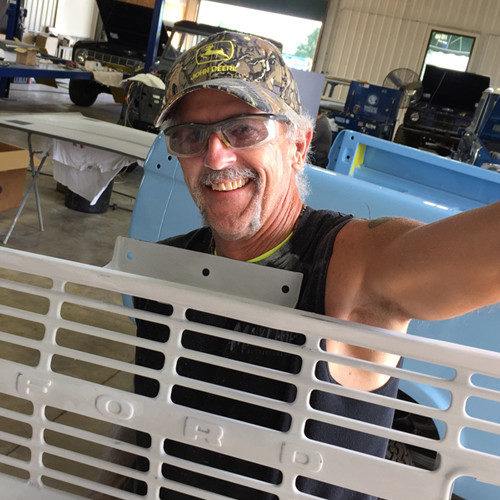 About | Maxlider Brothers Customs